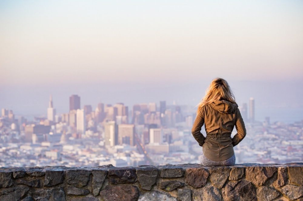 I'm Sorry: One Woman's Open Letter To Her Eyebrows