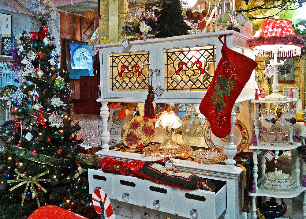 For Christmas’s Sake, Let’s Roll Back Christmas Creep