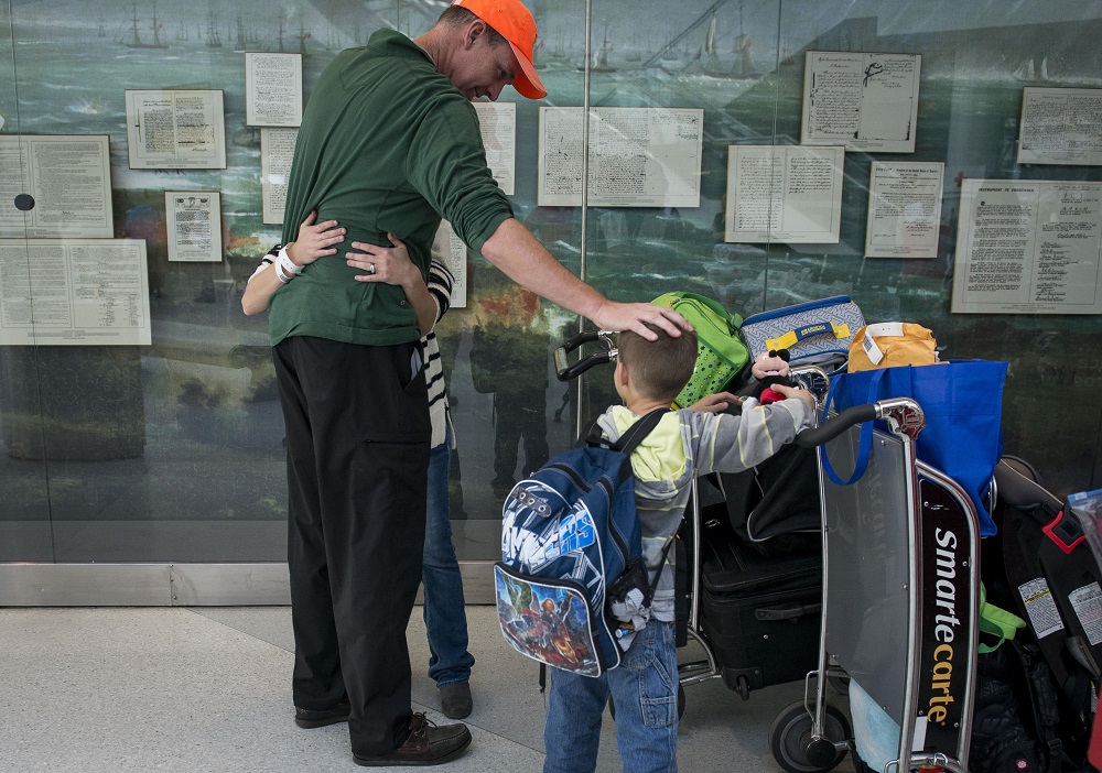 Why Holiday Travel With Kids Can Restore Your Hope for Humanity