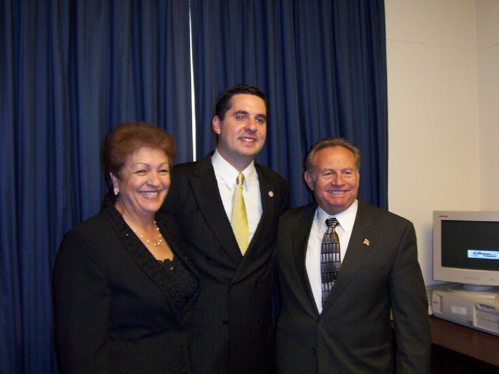 Ryan Lizza's Hit Piece On Devin Nunes' Family Is Deeply Flawed