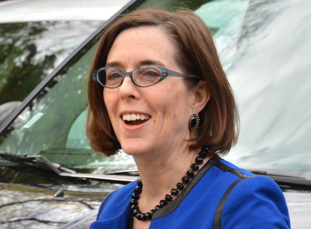 Oregon Governor: Snitch On Your Neighbors For Violating Thanksgiving ...