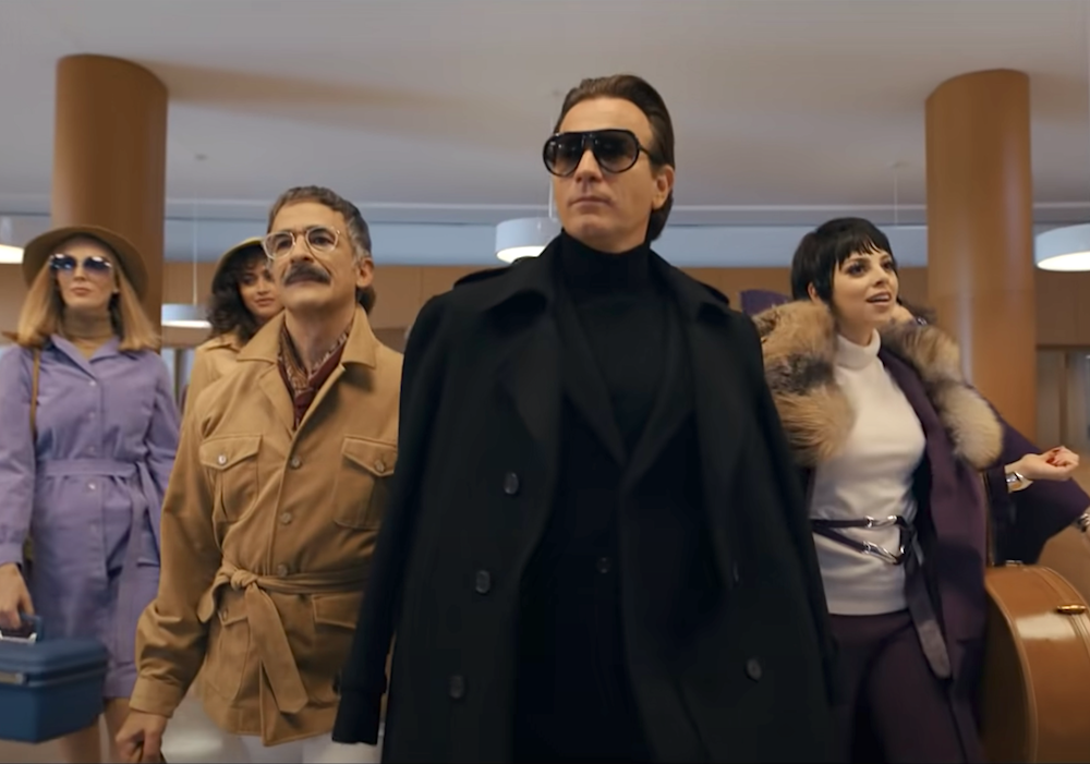 Netflix's Miniseries 'Halston' Is All Cliché, No Substance