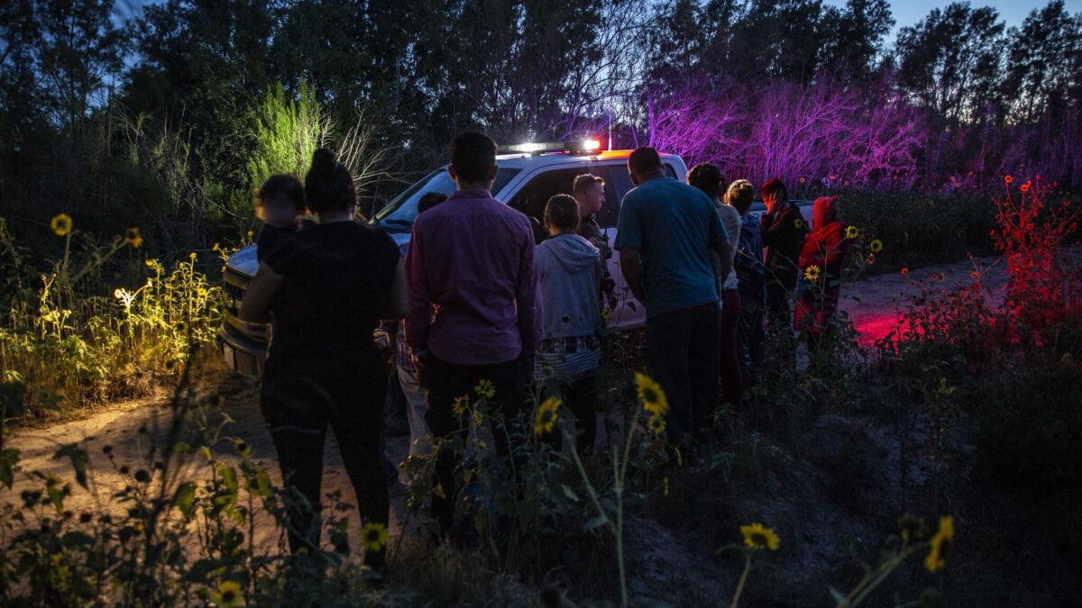 FY2022 Border Encounters Hit 1 Million, More Than 6 State Populations