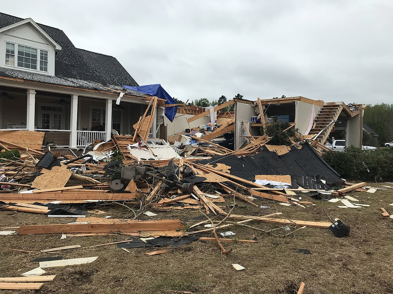 Here's How To Prepare Your Home To Survive A Disaster